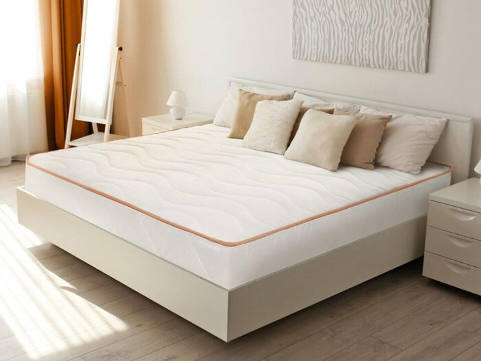 Saltele, toppere saltea, pilote și perne - Green Future